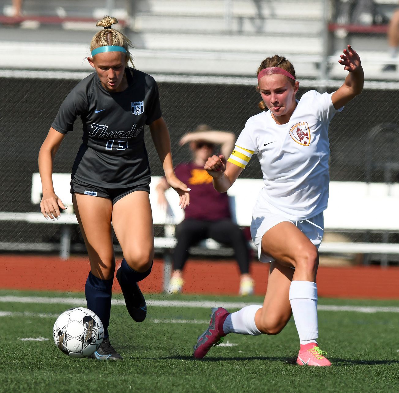 Hunters JV, varsity teams at home today